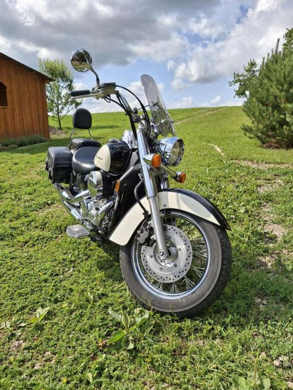 Honda VT Shadow 2008 in Raseiniai, with an engine capacity of 0.75 L and mileage of 15 thousand km for 4100 €, photo 2 on AUTOMOTO.COM.LV