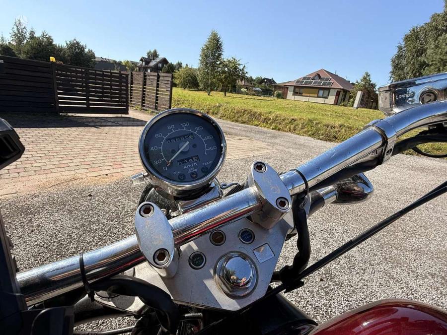 Sarkans Honda VT Shadow 1990 Viļņa, ar dzinēja tilpumu 0.58 L un nobraukumu 67 tūkst. km par 2300 €, foto 12 vietnē AUTOMOTO.COM.LV