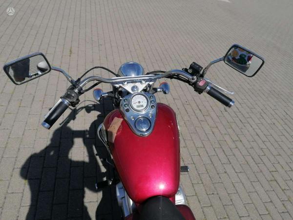 Red Honda VT Shadow 2005 in Marijampole, with an engine capacity of 0.13 L and mileage of 26 thousand km for 3750 €, photo 8 on AUTOMOTO.COM.LV
