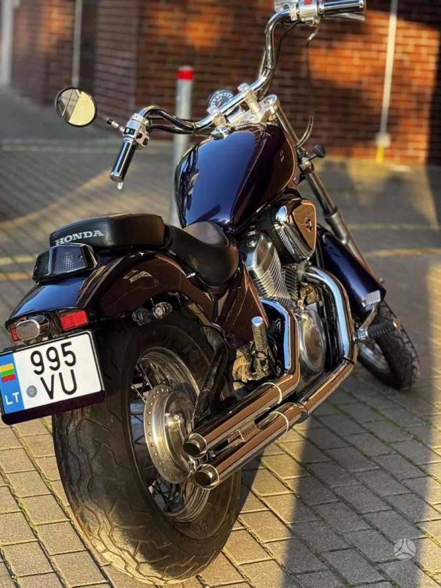 Violet Honda VT Shadow 1994 in Vilnius, with an engine capacity of 0.60 L and mileage of 6 thousand km for 2250 €, photo 3 on AUTOMOTO.COM.LV