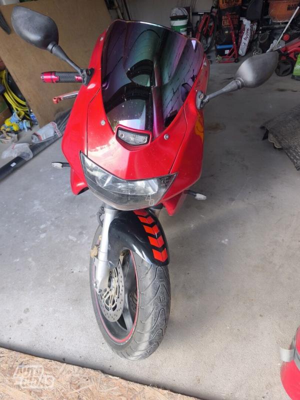 Honda VTR 1000 1998 Alīta, ar dzinēja tilpumu 0.00 L un nobraukumu 0 tūkst. km par 1200 €, foto 6 vietnē AUTOMOTO.COM.LV