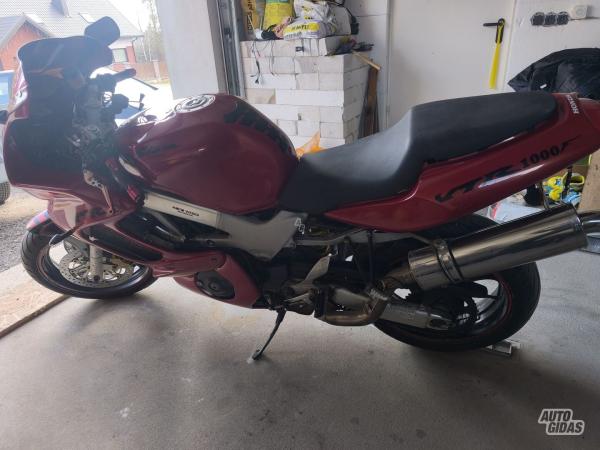 Honda VTR 1000 1998 Alīta, ar dzinēja tilpumu 0.00 L un nobraukumu 0 tūkst. km par 1200 €, foto 7 vietnē AUTOMOTO.COM.LV
