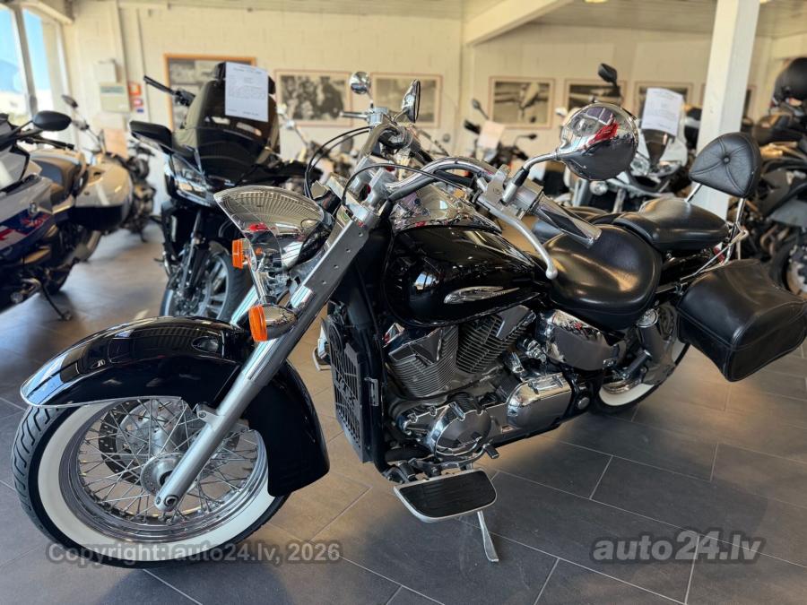 Black Honda VTX 1300 2003 in Tallinn, with an engine capacity of 1.31 L and mileage of 44 thousand km for 5490 €, photo 12 on AUTOMOTO.COM.LV