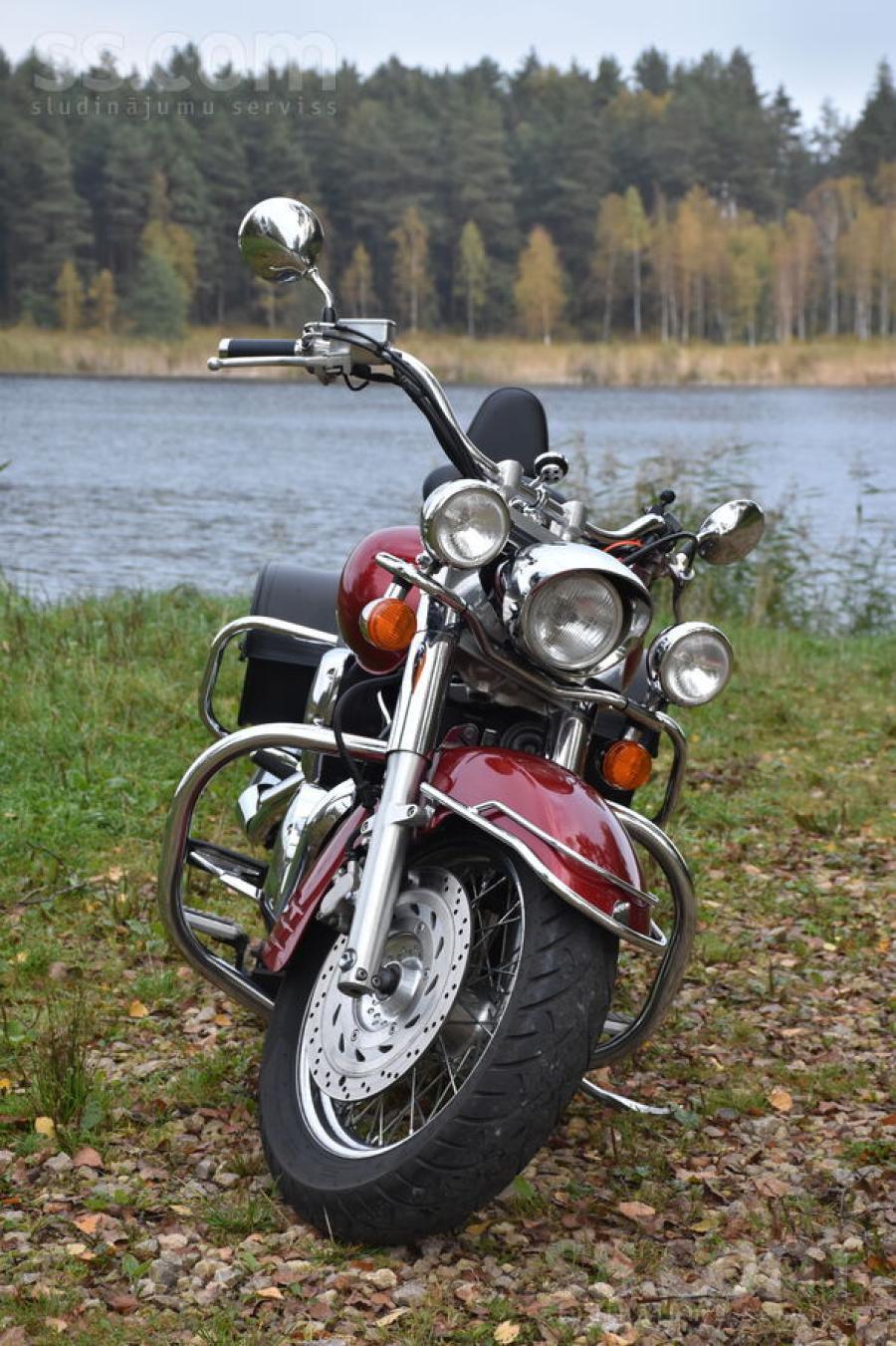 Honda VTX 1300 2006 in Riga, with an engine capacity of 1.30 L and mileage of 0 thousand km for 6500 €, photo 1 on AUTOMOTO.COM.LV