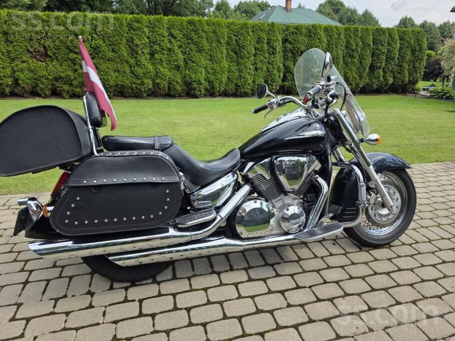 Honda VTX 1300 2007 Ogre, ar dzinēja tilpumu 1.30 L un nobraukumu 0 tūkst. km par 6500 €, foto 4 vietnē AUTOMOTO.COM.LV