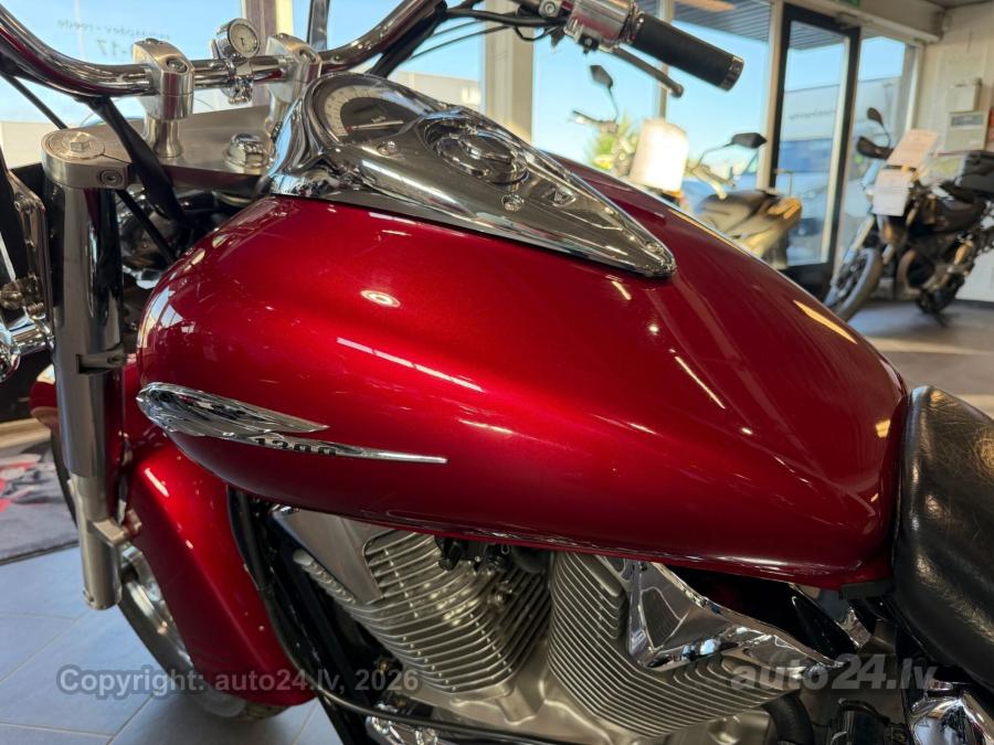Sarkans Honda VTX 1300 2004 Tallina, ar dzinēja tilpumu 1.31 L un nobraukumu 20 tūkst. km par 6990 €, foto 16 vietnē AUTOMOTO.COM.LV