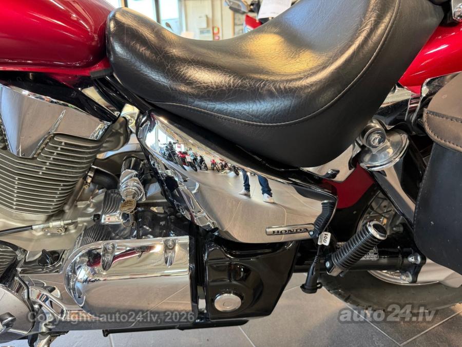Sarkans Honda VTX 1300 2004 Tallina, ar dzinēja tilpumu 1.31 L un nobraukumu 20 tūkst. km par 6990 €, foto 18 vietnē AUTOMOTO.COM.LV
