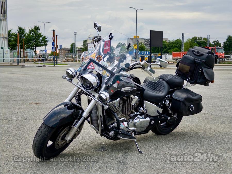 Black Honda VTX 1800 2003 in Tallinn, with an engine capacity of 1.80 L and mileage of 123 thousand km for 7000 €, photo 8 on AUTOMOTO.COM.LV