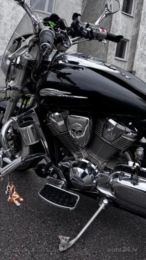 Black Honda VTX 1800 2008 in Tallinn, with an engine capacity of 1.80 L and mileage of 75 thousand km for 6500 €, photo 12 on AUTOMOTO.COM.LV