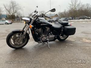 Honda VTX 1800 2002 in Tallinn, with an engine capacity of 1.80 L and mileage of 25 thousand km for 6500 €, photo 6 on AUTOMOTO.COM.LV