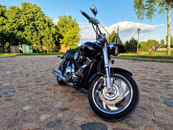 Melns Honda VTX 2002 Panevēža, ar dzinēja tilpumu 1.80 L un nobraukumu 90 tūkst. km par 6650 €, foto 2 vietnē AUTOMOTO.COM.LV