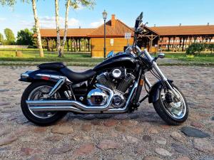 Melns Honda VTX 2002 Panevēža, ar dzinēja tilpumu 1.80 L un nobraukumu 90 tūkst. km par 6650 €, foto 4 vietnē AUTOMOTO.COM.LV