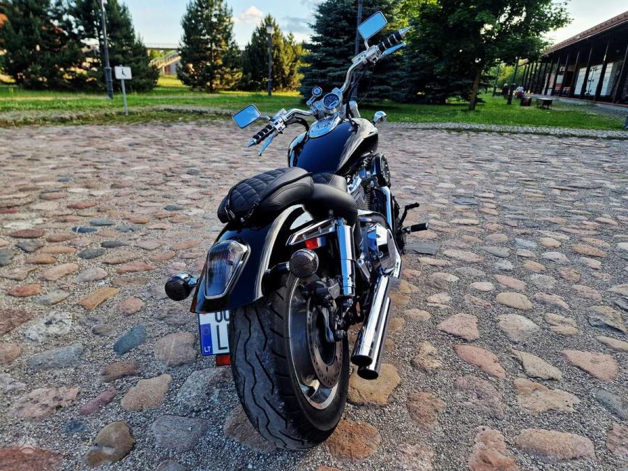 Melns Honda VTX 2002 Panevēža, ar dzinēja tilpumu 1.80 L un nobraukumu 90 tūkst. km par 6650 €, foto 5 vietnē AUTOMOTO.COM.LV