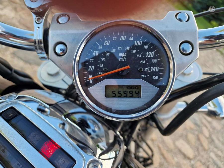 Melns Honda VTX 2002 Panevēža, ar dzinēja tilpumu 1.80 L un nobraukumu 90 tūkst. km par 6650 €, foto 9 vietnē AUTOMOTO.COM.LV