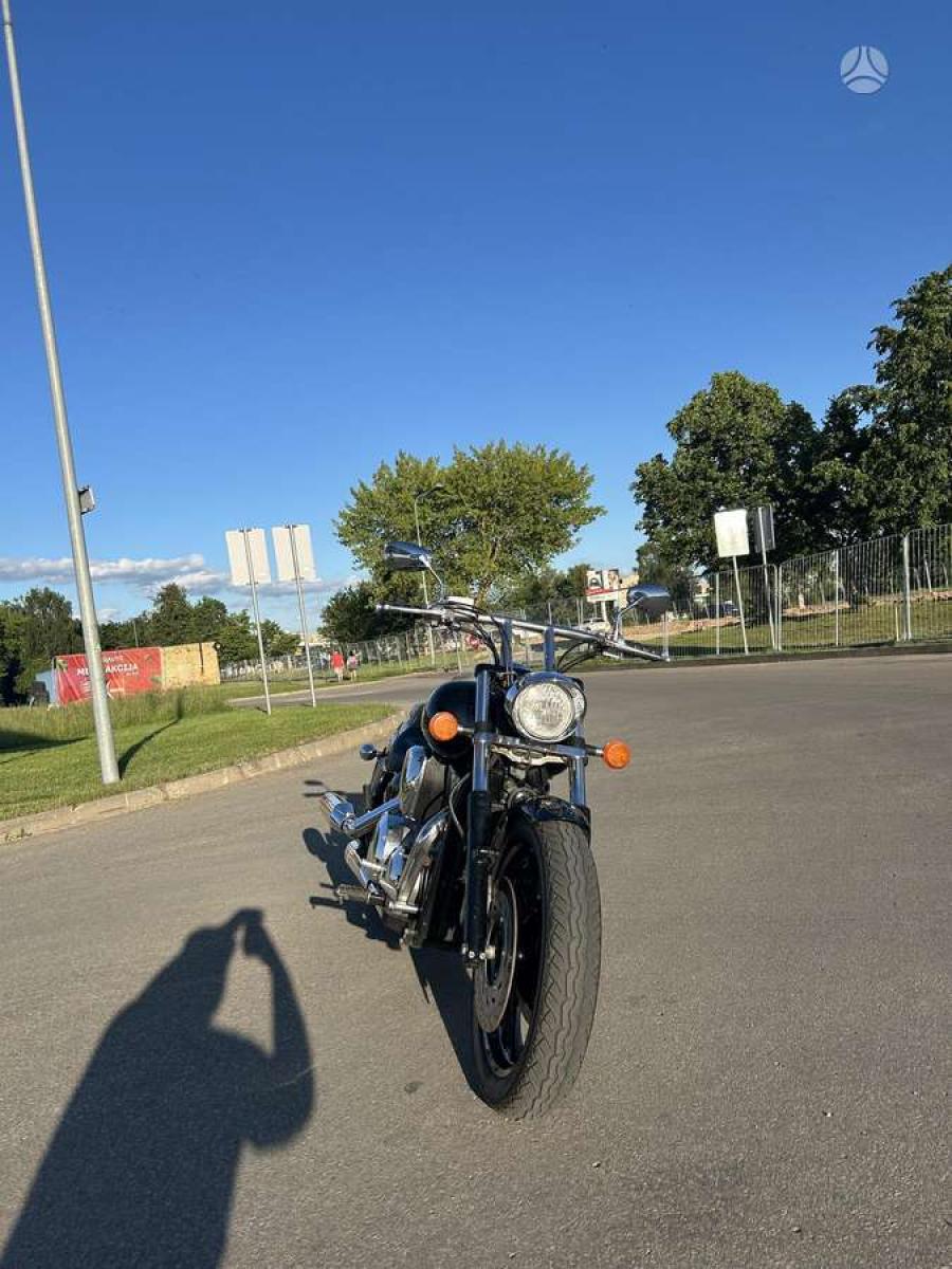 Black Honda VTX 2007 in Panevezys, with an engine capacity of 1.30 L and mileage of 23 thousand km for 5200 €, photo 3 on AUTOMOTO.COM.LV