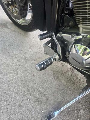 Honda VTX 2002 Viļņa, ar dzinēja tilpumu 1.80 L un nobraukumu 32 tūkst. km par 5000 €, foto 11 vietnē AUTOMOTO.COM.LV