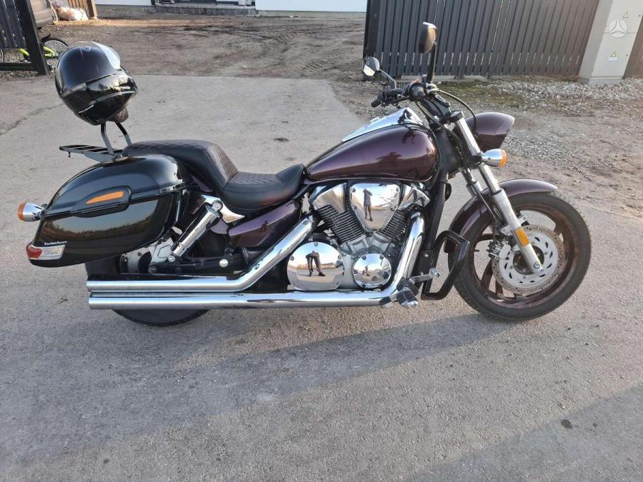 Honda VTX 2004 in Silute, with an engine capacity of 1.30 L and mileage of 39 thousand km for 4600 €, photo 1 on AUTOMOTO.COM.LV
