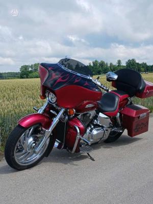 Honda VTX 2004 in Kursenai, with an engine capacity of 1.30 L and mileage of 39 thousand km for 4800 €, photo  on AUTOMOTO.COM.LV