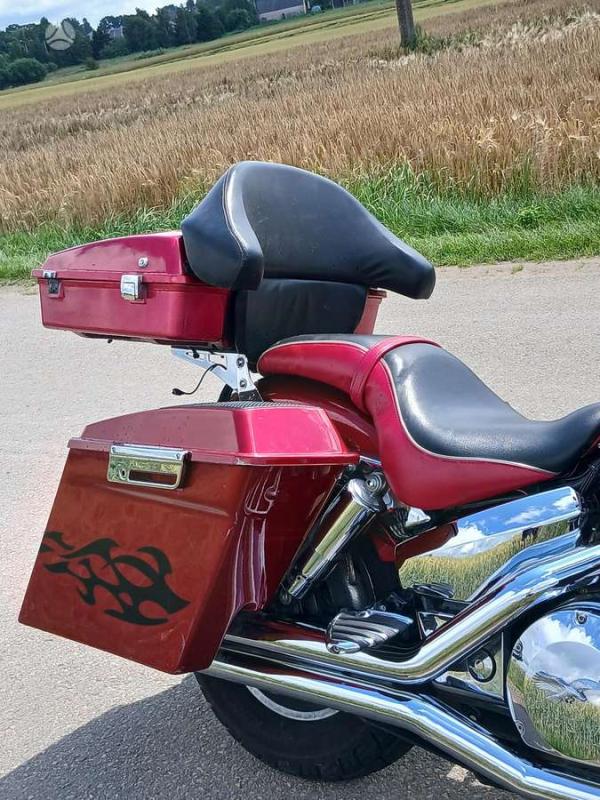 Honda VTX 2004 in Kursenai, with an engine capacity of 1.30 L and mileage of 39 thousand km for 4800 €, photo 6 on AUTOMOTO.COM.LV
