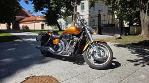Honda VTX 2004 in Vilnius, with an engine capacity of 1.80 L and mileage of 50 thousand km for 7300 €, photo 6 on AUTOMOTO.COM.LV