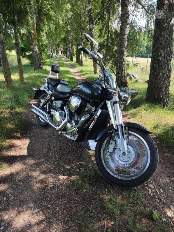 Хонда VTX 2004 в Куршенай, объемом двигателя 1.80 л и пробегом 100 тыс. км за 5690 €, фото 1 на AUTOMOTO.COM.LV