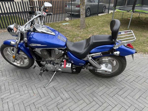 Хонда VTX 2006 в Электренай на AUTOMOTO.COM.LV Хонда VTX 2006 в Электренай, объемом двигателя 1.30 л и пробегом 27 тыс. км за 5100 €, фото 1 на AUTOMOTO.COM.LV