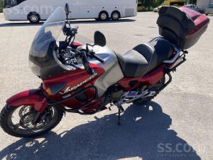 Хонда XL 1000V 2001 в Мадона, объемом двигателя 1.00 л и пробегом 0 тыс. км за 2400 €, фото 4 на AUTOMOTO.COM.LV