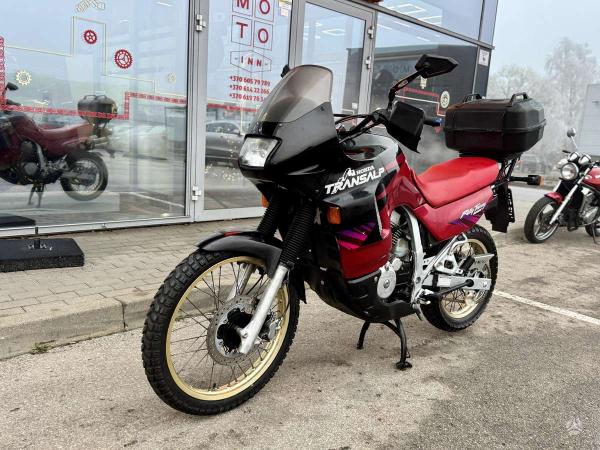 Black Honda XL 1994 in Vilnius, with an engine capacity of 0.60 L and mileage of 0 thousand km for 2199 €, photo 9 on AUTOMOTO.COM.LV