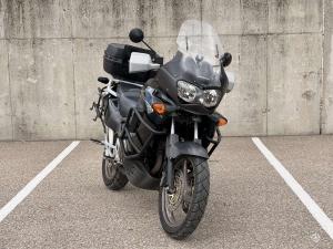Black Honda XL 1999 in Vilnius, with an engine capacity of 1.00 L and mileage of 680 thousand km for 2000 €, photo 11 on AUTOMOTO.COM.LV