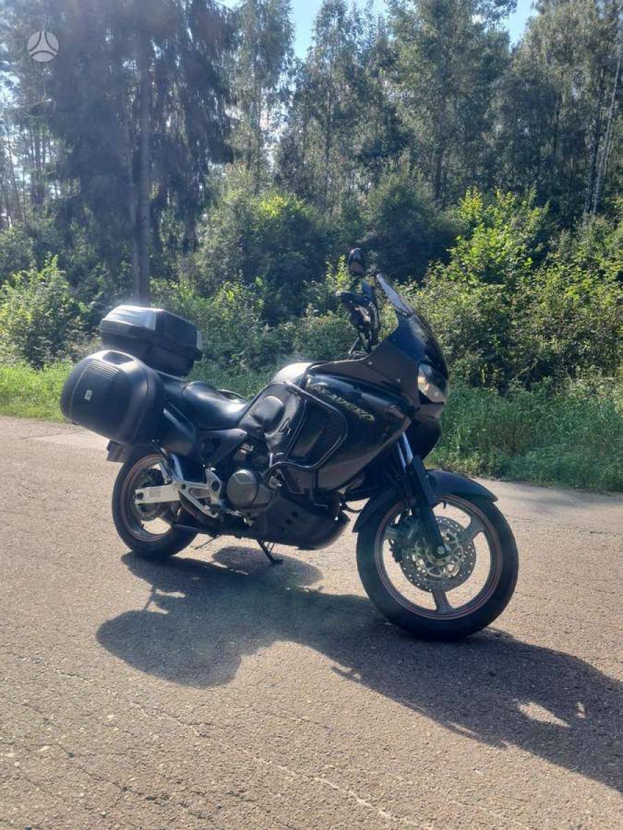Melns Honda XL 1999 Kauņa, ar dzinēja tilpumu 1.00 L un nobraukumu 53 tūkst. km par 1900 €, foto 8 vietnē AUTOMOTO.COM.LV