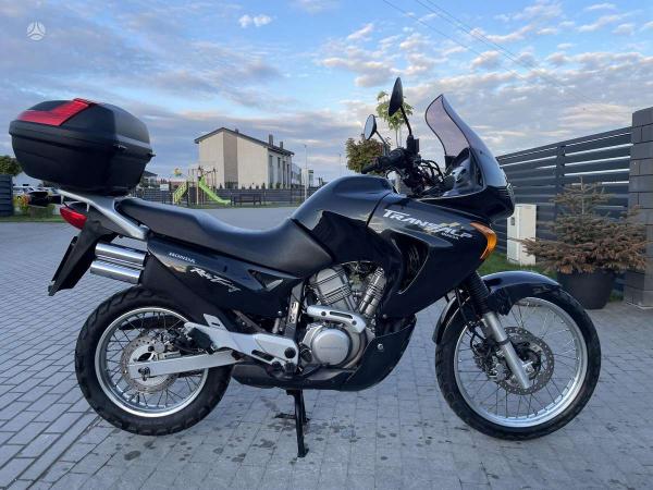 Black Honda XL 2000 in Klaipeda, with an engine capacity of 0.65 L and mileage of 41 thousand km for 2900 €, photo 2 on AUTOMOTO.COM.LV