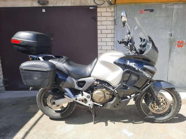 Black Honda XL 2000 in Kaunas, with an engine capacity of 1.00 L and mileage of 100 thousand km for 2250 €, photo 2 on AUTOMOTO.COM.LV