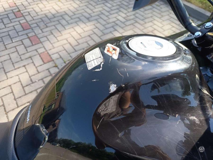 Черный Хонда XL 2002 в Вильнюс, объемом двигателя 0.65 л и пробегом 40 тыс. км за 2250 €, фото 11 на AUTOMOTO.COM.LV