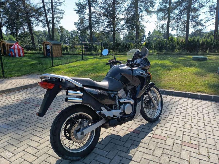 Черный Хонда XL 2002 в Вильнюс, объемом двигателя 0.65 л и пробегом 40 тыс. км за 2250 €, фото 14 на AUTOMOTO.COM.LV
