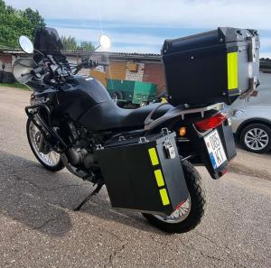 Black Honda XL 2002 in Mazeikiai, with an engine capacity of 0.65 L and mileage of 46 thousand km for 3100 €, photo 21 on AUTOMOTO.COM.LV