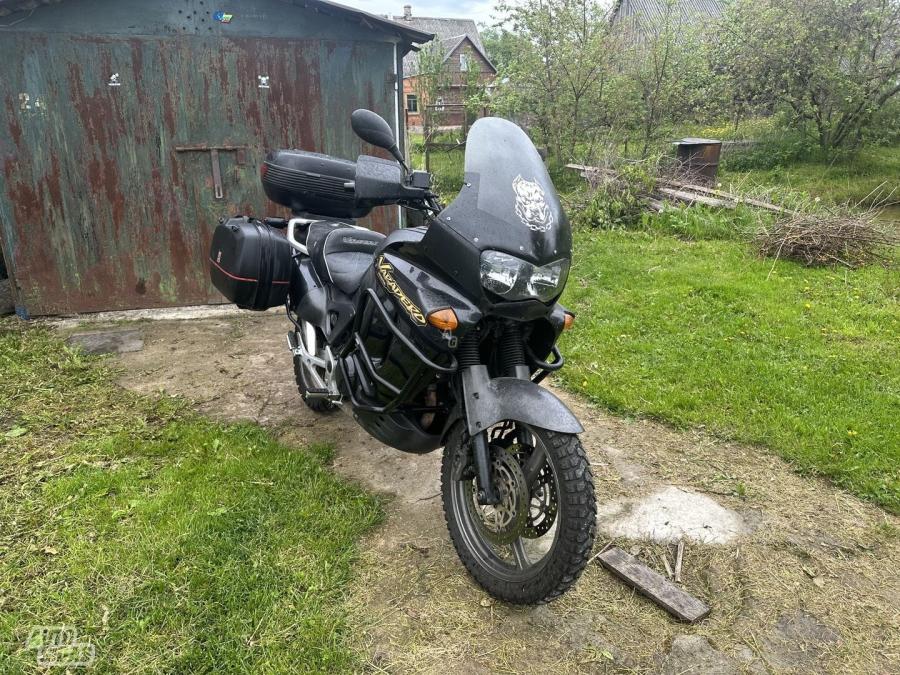 Black Honda XL 2002 in Vilnius, with an engine capacity of 1.00 L and mileage of 61 thousand km for 1950 €, photo 10 on AUTOMOTO.COM.LV