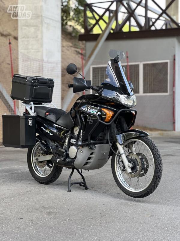Melns Honda XL 2002 Druskininkai, ar dzinēja tilpumu 0.65 L un nobraukumu 50 tūkst. km par 2999 €, foto 1 vietnē AUTOMOTO.COM.LV