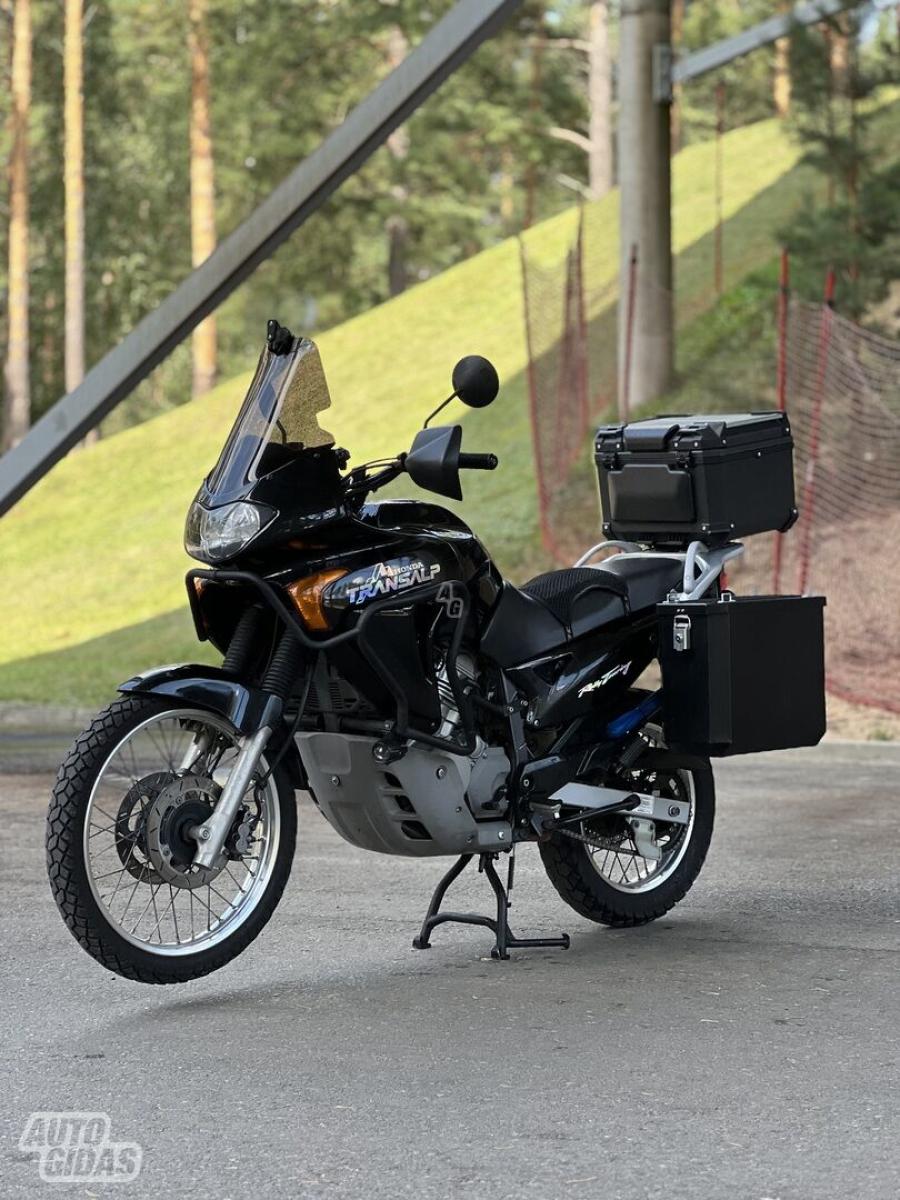 Melns Honda XL 2002 Druskininkai, ar dzinēja tilpumu 0.65 L un nobraukumu 50 tūkst. km par 2999 €, foto 3 vietnē AUTOMOTO.COM.LV