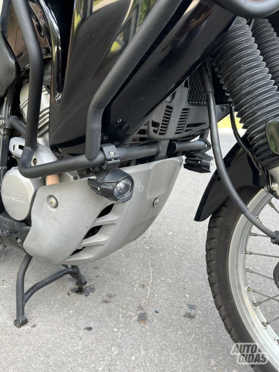 Melns Honda XL 2002 Druskininkai, ar dzinēja tilpumu 0.65 L un nobraukumu 50 tūkst. km par 2999 €, foto 8 vietnē AUTOMOTO.COM.LV
