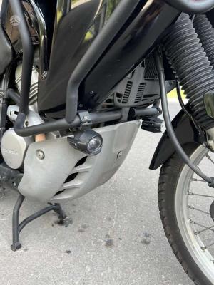 Melns Honda XL 2002 Druskininkai, ar dzinēja tilpumu 0.65 L un nobraukumu 50 tūkst. km par 2850 €, foto 8 vietnē AUTOMOTO.COM.LV