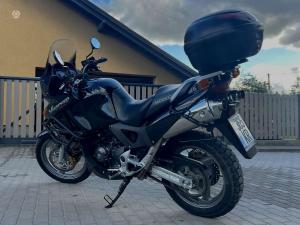 Melns Honda XL 2004 Kauņa, ar dzinēja tilpumu 1.00 L un nobraukumu 42 tūkst. km par 3750 €, foto 6 vietnē AUTOMOTO.COM.LV