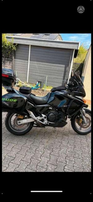 Черный Хонда XL 2005 в Клайпеда, объемом двигателя 1.00 л и пробегом 36 тыс. км за 3700 €, фото 12 на AUTOMOTO.COM.LV