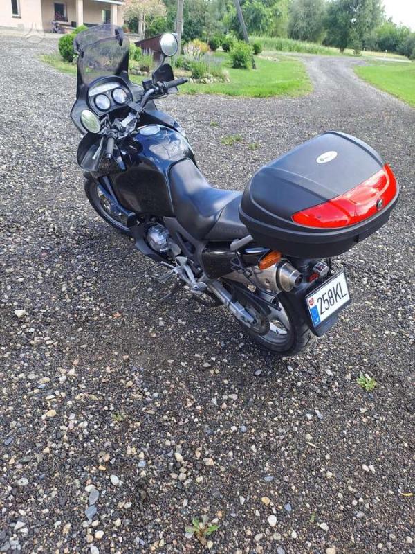 Melns Honda XL 2005 Radviliškis, ar dzinēja tilpumu 1.00 L un nobraukumu 45 tūkst. km par 3300 €, foto 2 vietnē AUTOMOTO.COM.LV