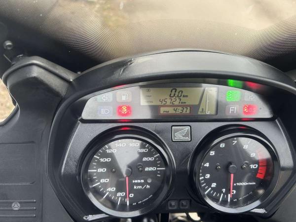 Black Honda XL 2005 in Birstonas, with an engine capacity of 1.00 L and mileage of 46 thousand km for 3750 €, photo 9 on AUTOMOTO.COM.LV