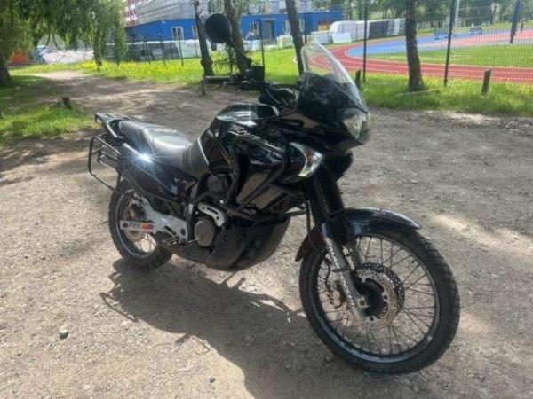 Черный Хонда XL 2006 в Клайпеда, объемом двигателя 0.00 л и пробегом 56 тыс. км за 2400 €, фото 3 на AUTOMOTO.COM.LV