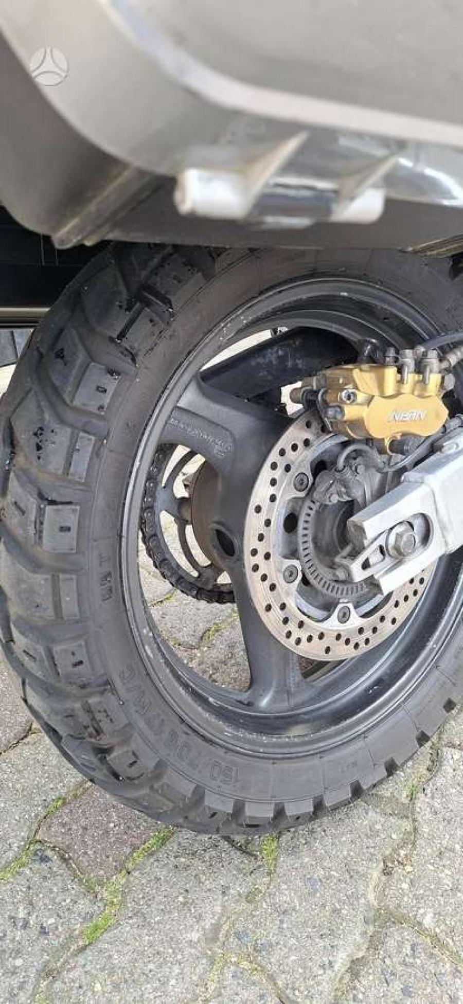 Melns Honda XL 2006 Viļņa, ar dzinēja tilpumu 1.00 L un nobraukumu 64 tūkst. km par 3900 €, foto 10 vietnē AUTOMOTO.COM.LV