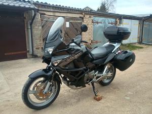 Melns Honda XL 2007 Šilalė, ar dzinēja tilpumu 1.00 L un nobraukumu 60 tūkst. km par 3200 €, foto 3 vietnē AUTOMOTO.COM.LV