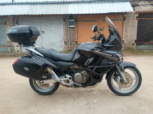 Melns Honda XL 2007 Šilalė, ar dzinēja tilpumu 1.00 L un nobraukumu 60 tūkst. km par 3200 €, foto 4 vietnē AUTOMOTO.COM.LV