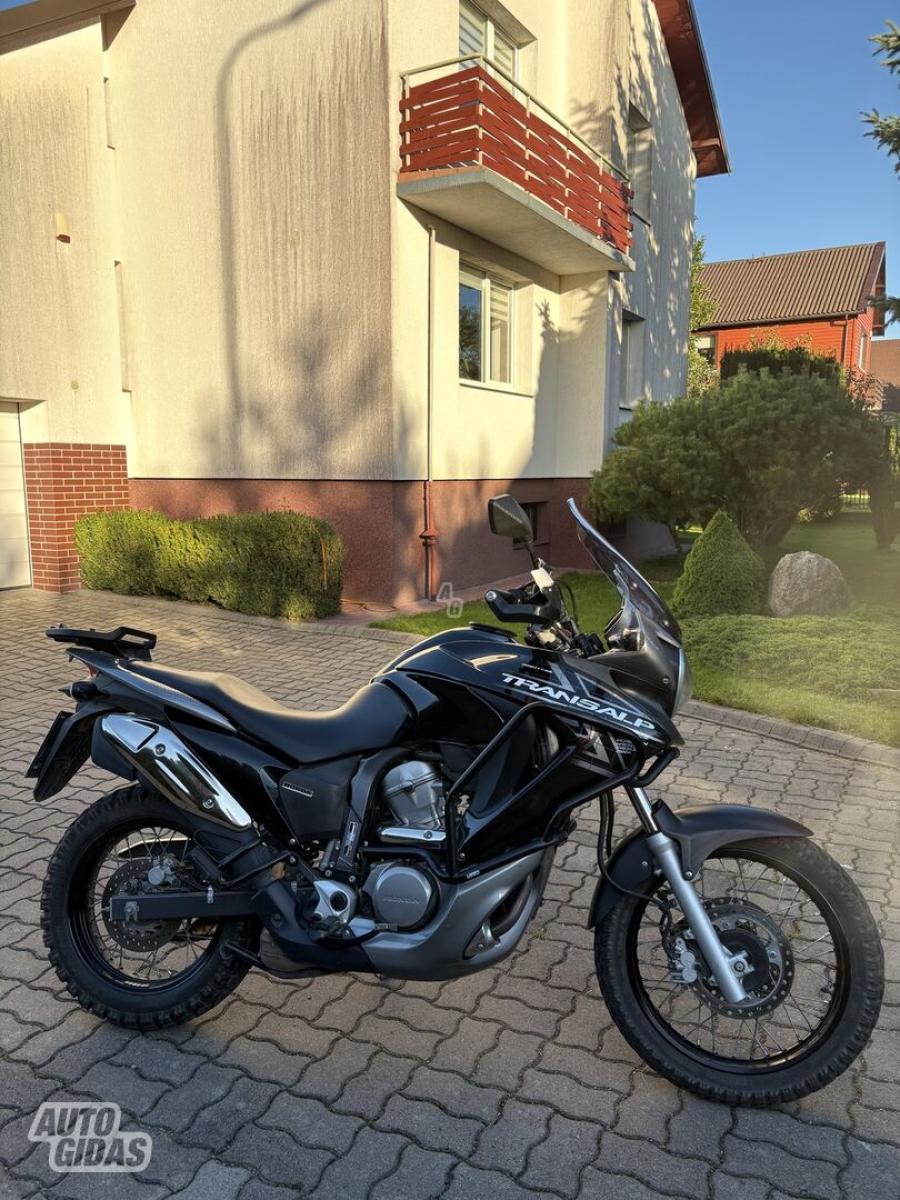 Melns Honda XL 2010 Gargždai, ar dzinēja tilpumu 0.70 L un nobraukumu 52 tūkst. km par 3800 €, foto 3 vietnē AUTOMOTO.COM.LV