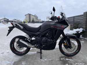 Black Honda XL 2023 in Klaipeda, with an engine capacity of 0.75 L and mileage of 2 thousand km for 8800 €, photo 2 on AUTOMOTO.COM.LV